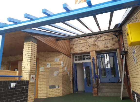 School & Classroom Shading Solutions | Outdoor Learning